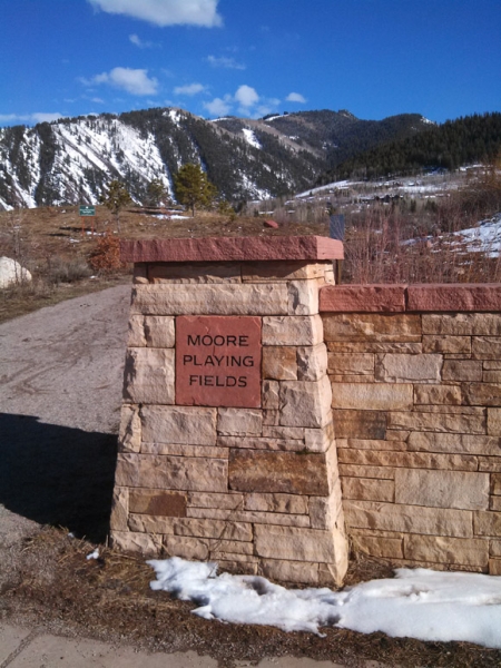 Colorado Buff Veneer - Pines Stone Company